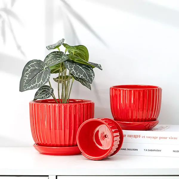 L'importance de percer des trous dans les pots en céramique-TX Ceramics