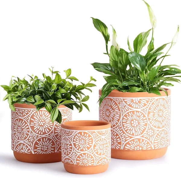 Wholesale Pattern Ceramic Flower Pots – Terracotta White Embossed Planters